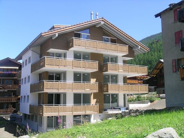 Ferienwohnung Haus Anina Für 5 Gäste - Grächen