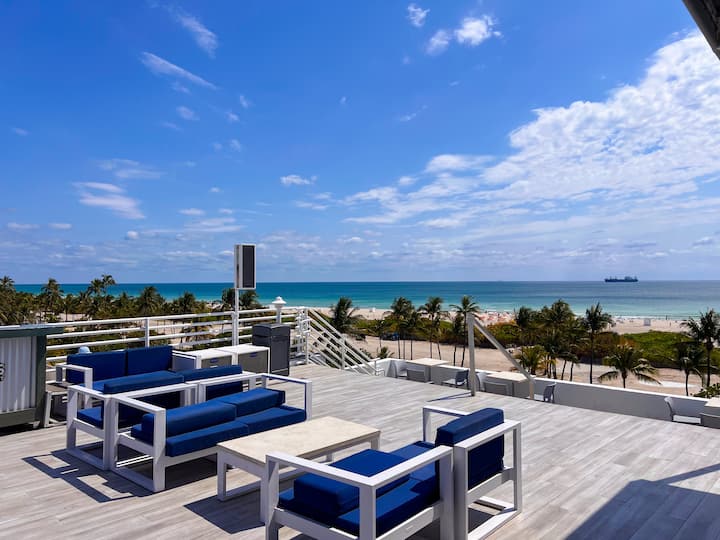 1 Bed Apt With Rooftop Pool/bar - South Beach, FL