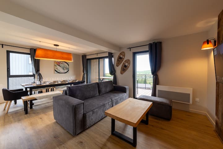 Ambiance Chalet. La Landie - Cosy Et Vue Unique- - Besse en Chandesse