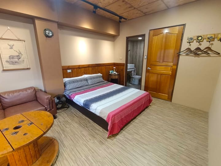 《世界探索屋-3b》成大博物館.台南火車站.車程7mins - Tainan City