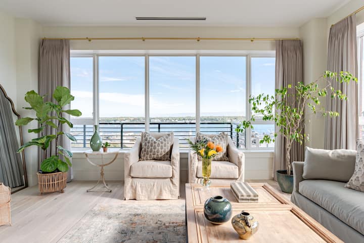 The Hobson's Landing Penthouse - Portland, ME