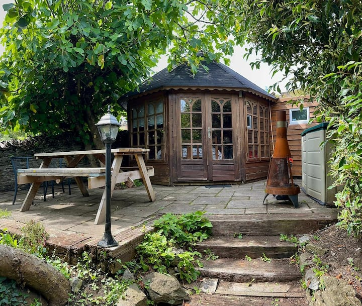 Kernow Gazebo - Plymouth