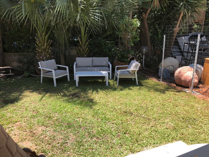 Tel Aviv Villa & Gardens - Tel Aviv-Yafo