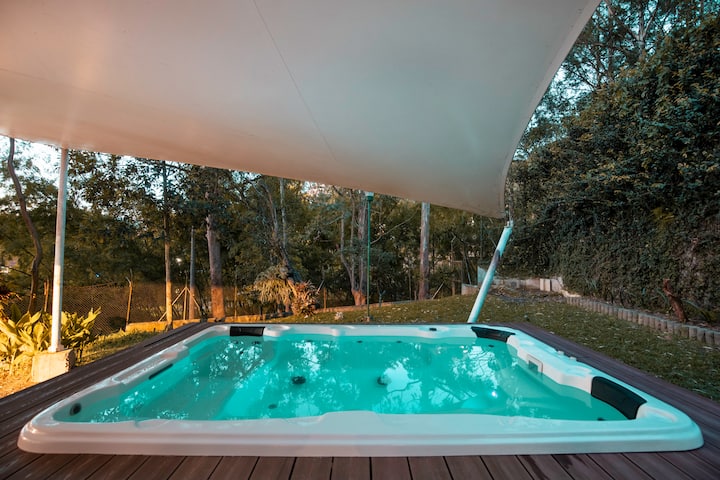 Nature Villa | Jacuzzi • Pool Table • Bbq - Medellín