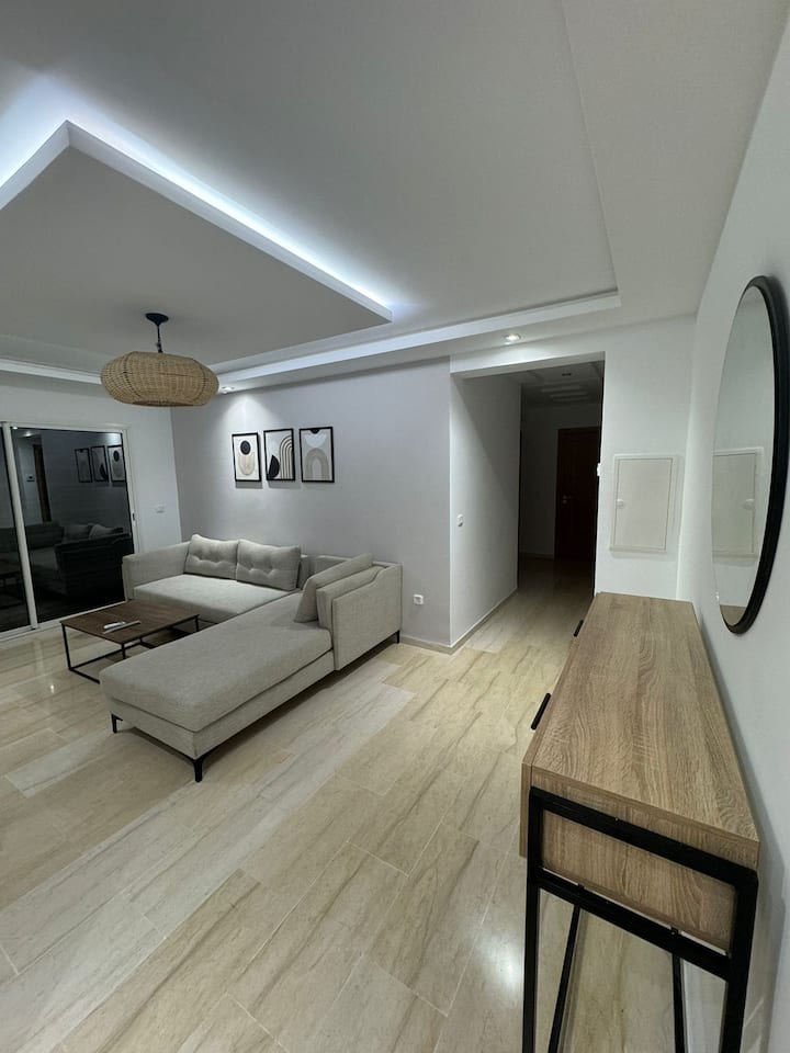 La Perle De L'aouina - Appart Central Et Luxueux - Tunisia