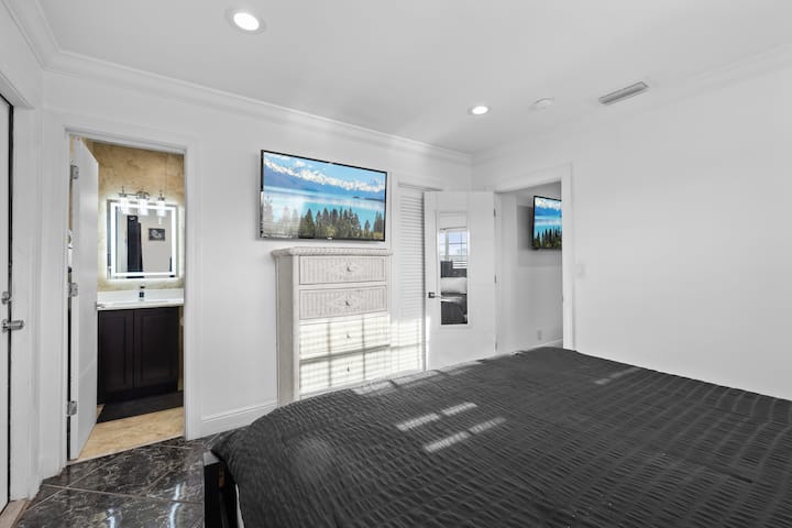 #1 - Ocean Living, Surfing, Lauderdale By The Sea - Lauderdale-by-the-Sea, FL