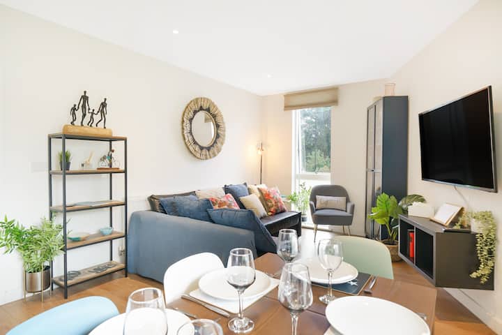 Chic London Apartment – Zone 2 - Victoria Station - London