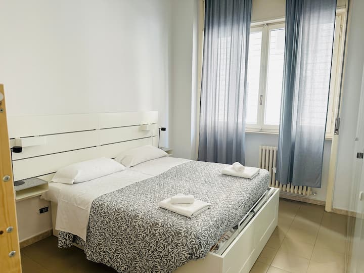 Un Minuto Dal Centro - 8 Posti Letto - P. Statuto - Turín