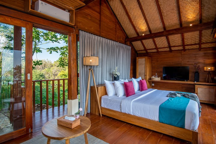 Ocean View Cabin - Bougainvillea Of Golonuk Villa - East Nusa Tenggara