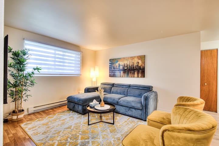 Lovely & Spacious 2br In Mtl! Free 2 Parking Spots - Pointe-Claire