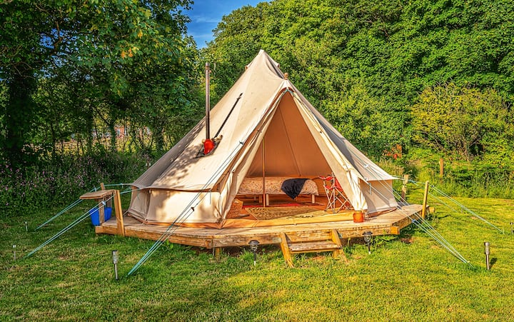 Pembrokeshire Farm Glamping Nr St Davids, Beaches - Fishguard
