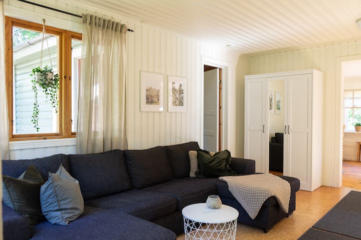 Mysig Stuga Med Bastu & Brasa Nära Jönköping. - Jönköping