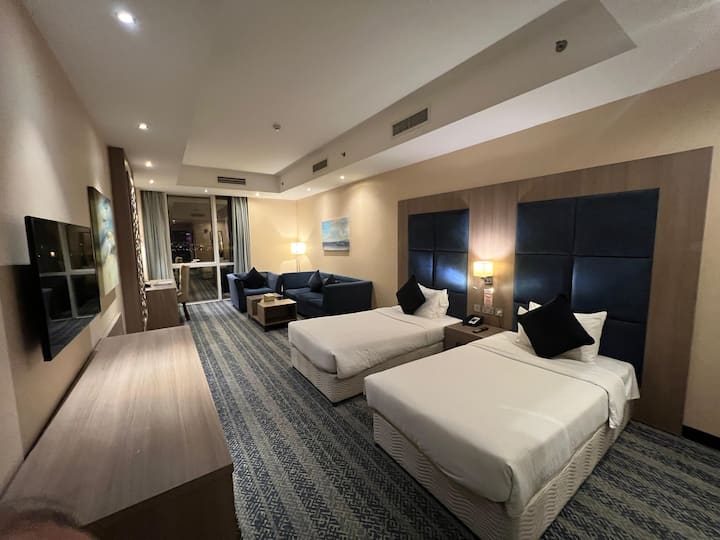 Affordable Room, Twin Bed In Doha Downtown - Qatar