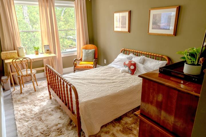 Goldberry's Sanctuary | For Women Who Wander - Asheville, NC