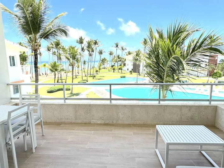 Beach Front Apartments*penthouse*new*housekeeping - Punta Cana