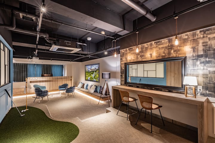 Birupaku - Unique Interior Room With Mini Golf - 시즈오카시