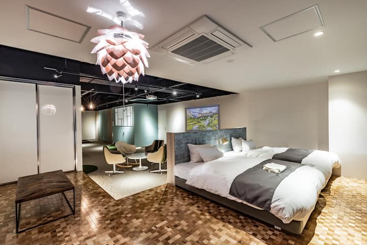 Birupaku - A Unique Designed Room With Mini Golf - Shizuoka, Japan