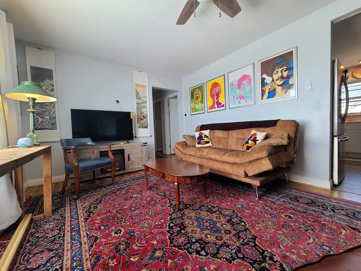 Ranch • Fenced Yard • Smart Tv • Parking • Laundry - Lexington, KY