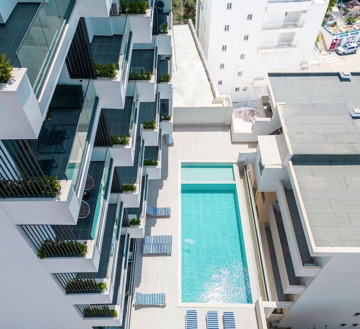 Rea's Luxury Apartment - Saranda