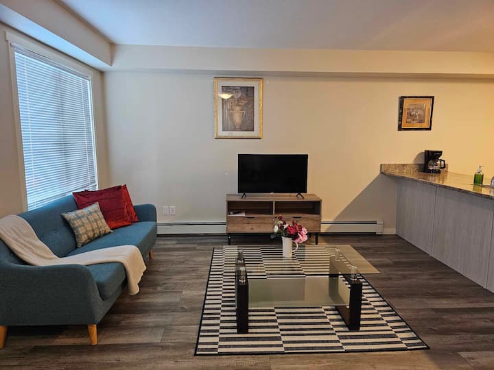 Pasqua Residence - 2 Bedroom Suite - 210 - Regina