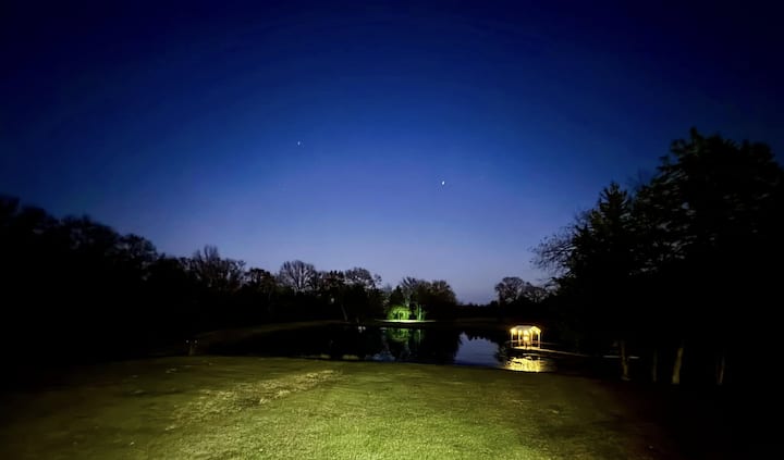 Rancho 1
Remote On 100 Acre Ranch - Van, TX