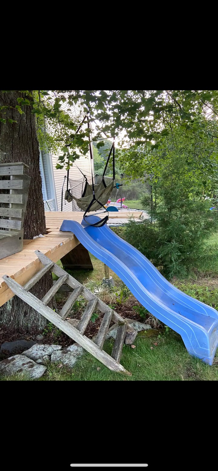 Kayaks, Treefort, Zipline, Trampoline & Beaches! - Rhode Island