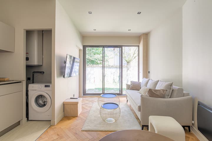 Studio Agréable Et Lumineux Pour 2, Ecully - Écully