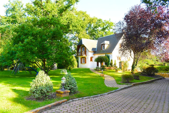 La Maison De Ferrières - Conches-en-Ouche