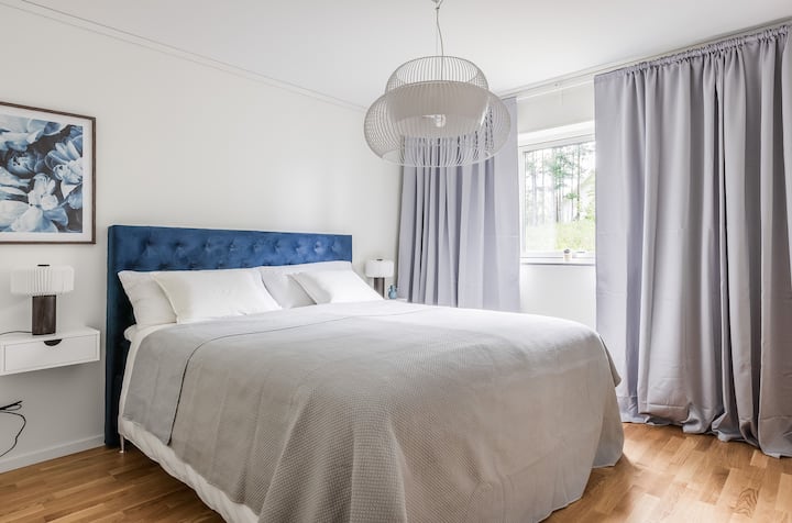 Villa Med Sjönära Läge. - Krokom
