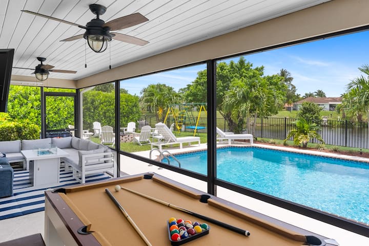 Lakeside Retreat With Heated Pool - Royal Palm Beach, FL
