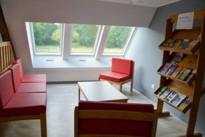 Gite De Groupe 42 Lits Avec 1 Chambre Pmr - Vierzon