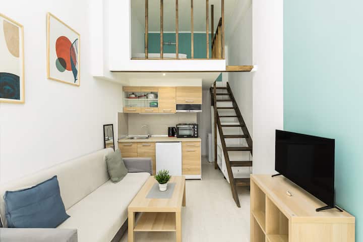 Stylish Loft In City Center 2 - Thessaloniki