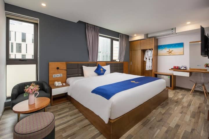 Premium Super Large Bed Room - Jolia Danang Beach - Da Nang, Province, Vietnam