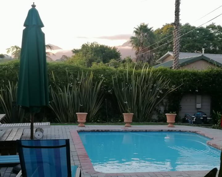 Homely 3 Bedroom Holiday House In George - George