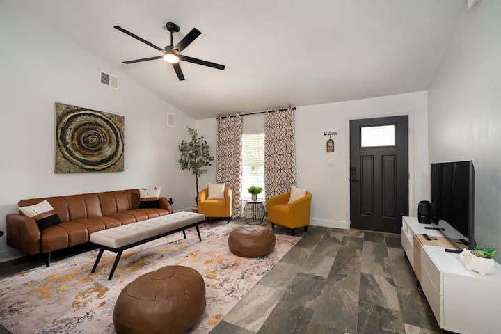 Trailhouse Retreat With Hot Tub, Firepit & Bikes - Lake Mary, FL