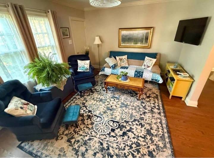 Nana’s Cottage (Walk To Branson Landing!) - Branson, MO