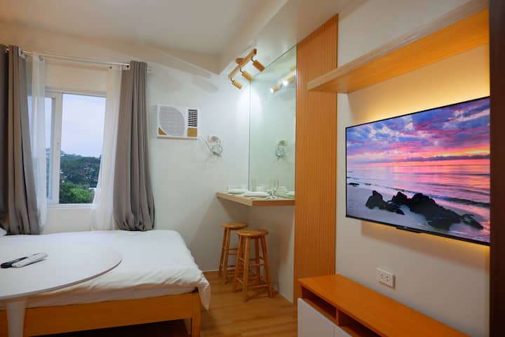 Urbanzen Near Nuvali Ek Tagaytay W/ Wifi & Netflix - Silang