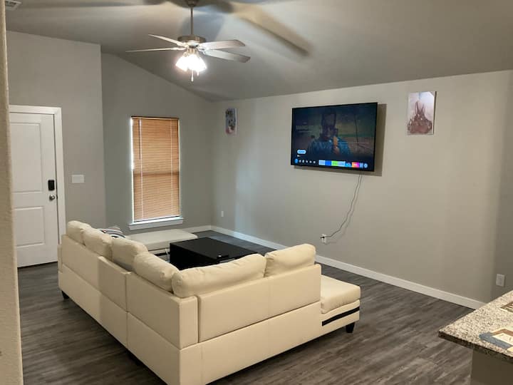 Home In A Nice Neighborhood - Odessa, TX