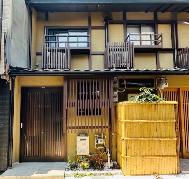 2 Br 2 Min To Station Near Tsutenkaku Usj Namba - Osaka