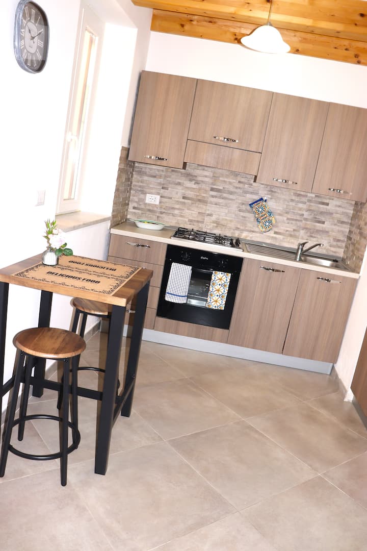 Zentrumsnahe Ferienwohnung Mit Charme Für 1-2 Pers - Lascari