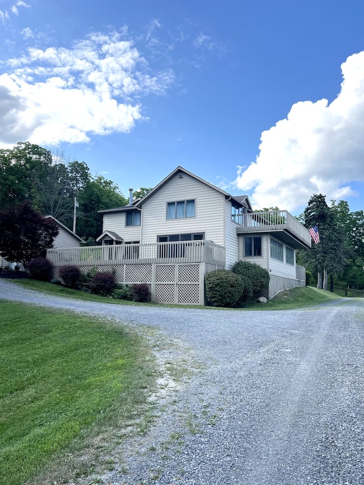 The Retreat At Black Point - Finger Lakes, NY