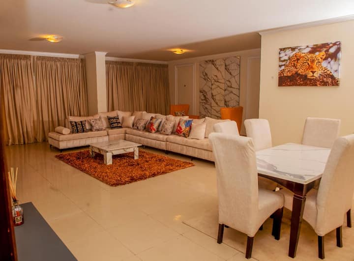 Luxurious 3 Bedroom Condo, Ikoyi - Lagos, Nigeria