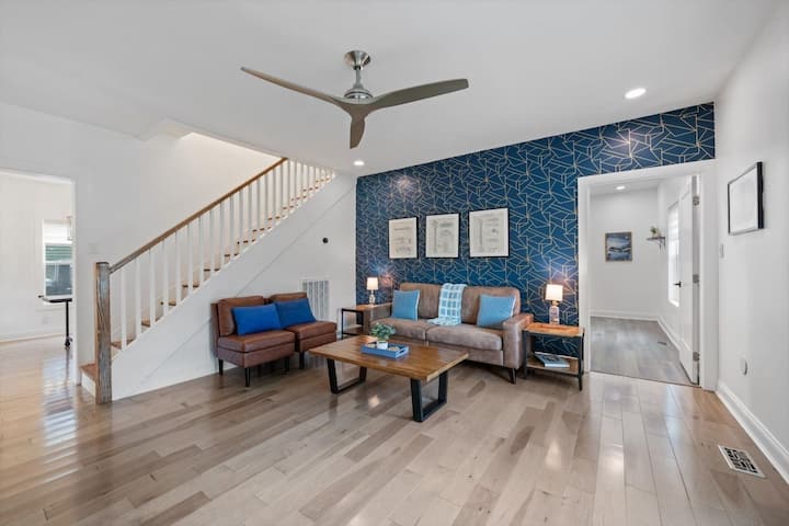 East Nash 3/2 Convenient To Broadway, Vandy & More - Nashville, TN