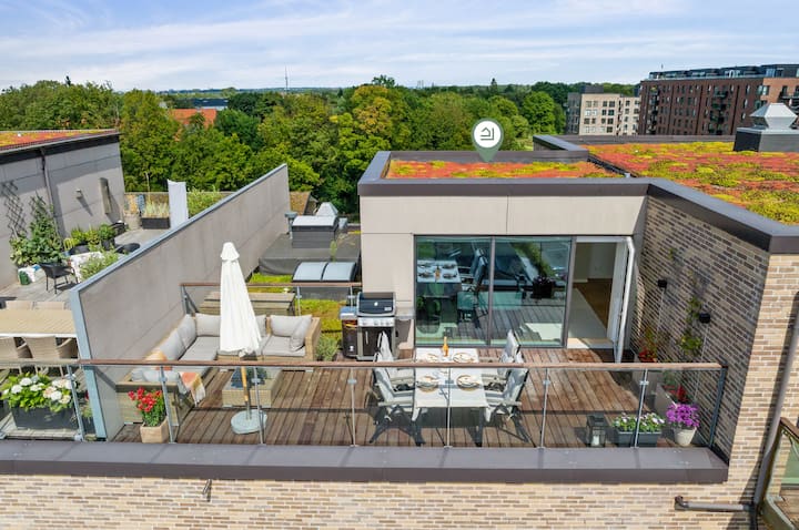 Top Chic Penthouse With Private Rooftop, 3br - Copenaghen