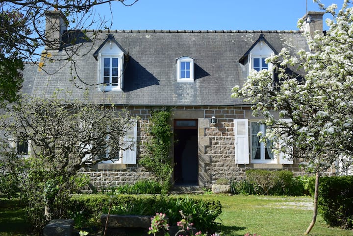Maison Traditionnelle Bretonne - Trégastel