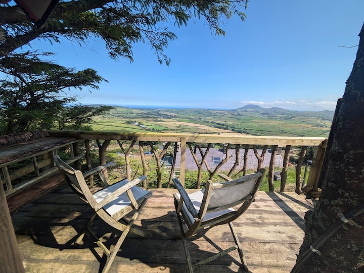 Ty Coeden Bach
(Little Tree House) - Aberdaron