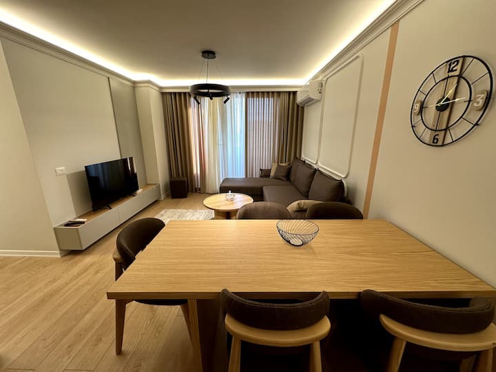 Sela's Apt 1 - Tirana