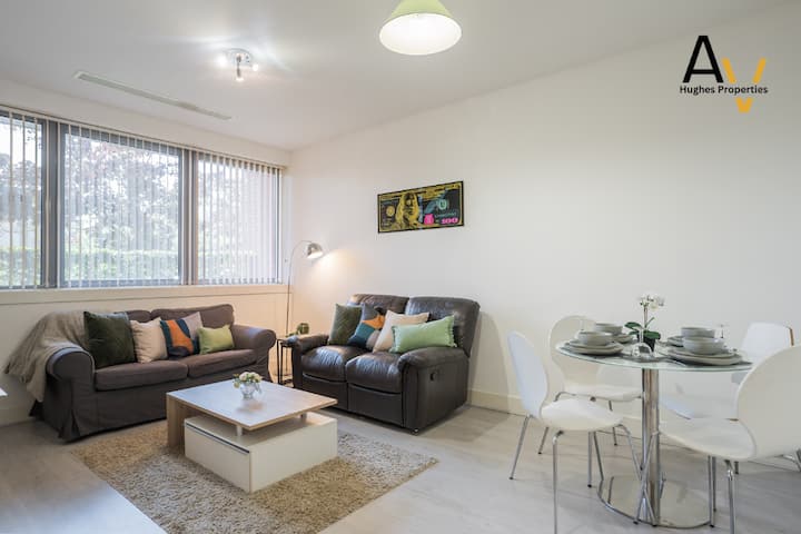Long Stay Special: 2-bed Apt In Central Mk - Milton Keynes