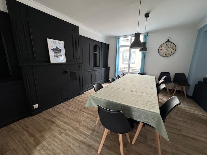 Appartement En Centre-ville - Local Vélos - Mayenne