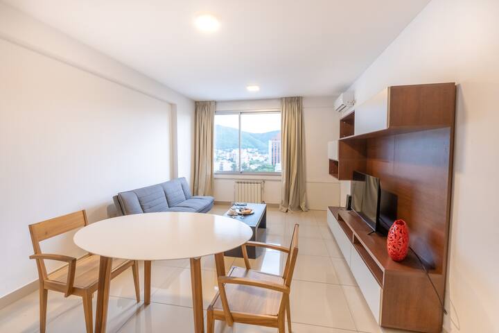 Estadía De Hotel: Depto + Piscina + Wifi + Gym - Salta